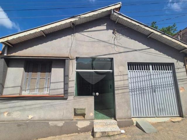 Casa com 4 quartos à venda em Centro SP