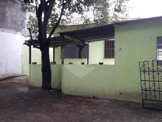 Casa com 4 quartos à venda em Chora menino SP