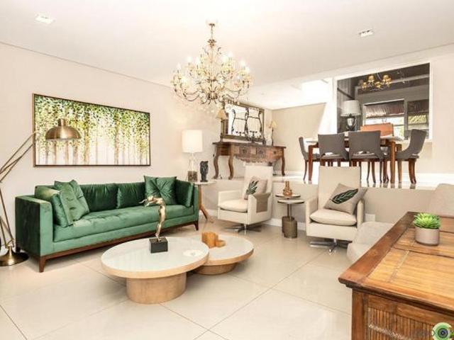 Casa com 4 quartos à venda em Chácara das pedras RS