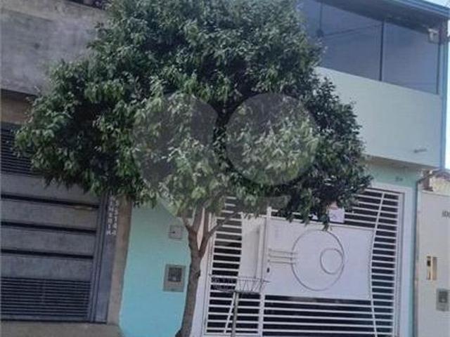 Casa à venda com 4 quartos, sendo 1 suíte, em Cidade Aracy, São Carlos
