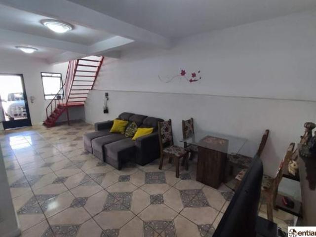 Casa com 4 quartos à venda em Contagem, no bairro Carajás