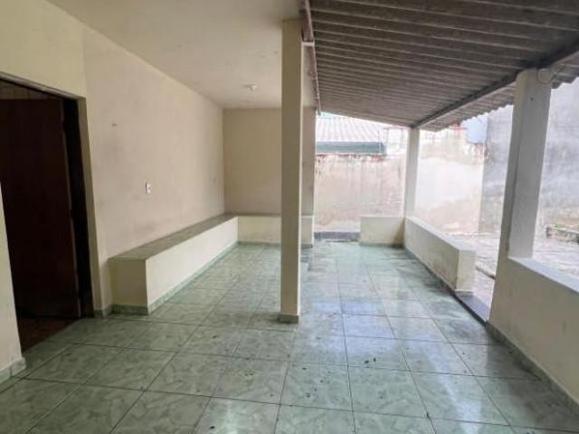 Casa com 4 quartos à venda em Contagem, no bairro Alvorada