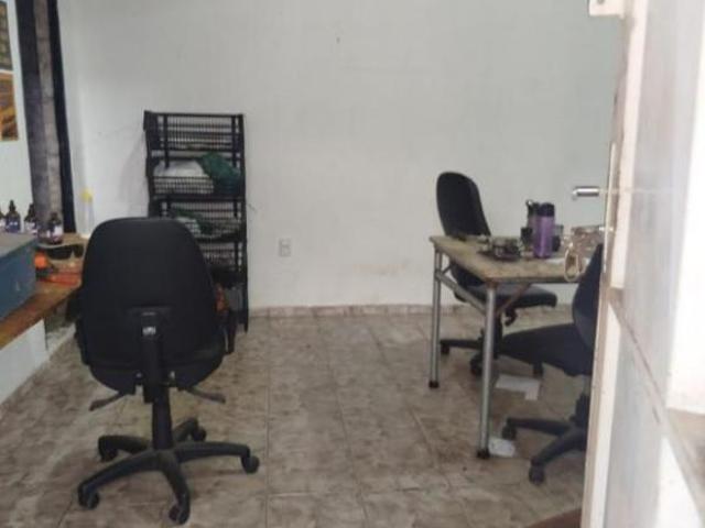 Casa com 4 quartos à venda em Contagem, no bairro Bandeirantes