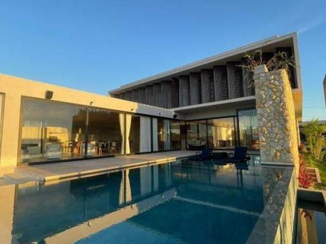 Casa com 4 quartos à venda em Contagem, no bairro Estância Do Lago