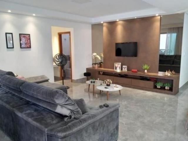 Casa com 4 quartos à venda em Contagem, no bairro Industrial