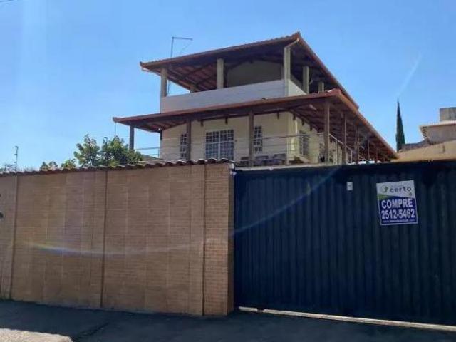 Casa com 4 quartos à venda em Contagem, no bairro Jardim Riacho Das Pedras