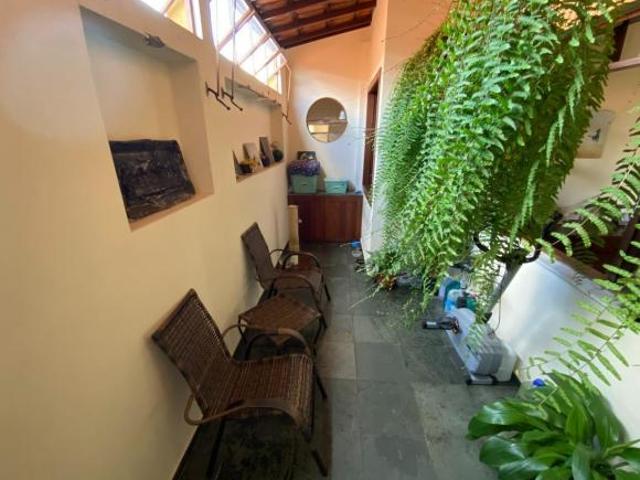 Casa com 4 quartos à venda em Contagem, no bairro Novo Progresso