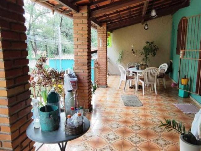 Casa com 4 quartos à venda em Contagem, no bairro Pedra Azul
