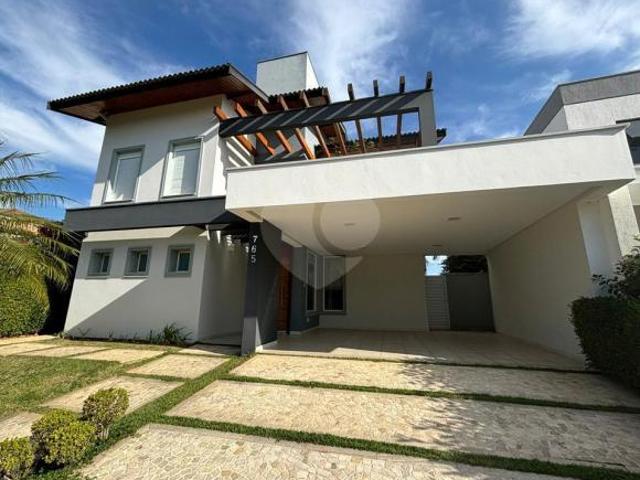 Casa com 4 quartos à venda em Condomínio village taubaté SP