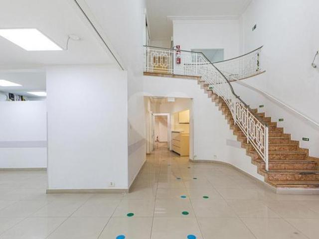 Casa com 4 quartos à venda em Consolação SP