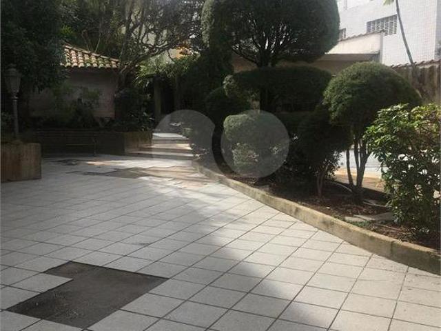 Casa com 4 quartos à venda em Embaré SP