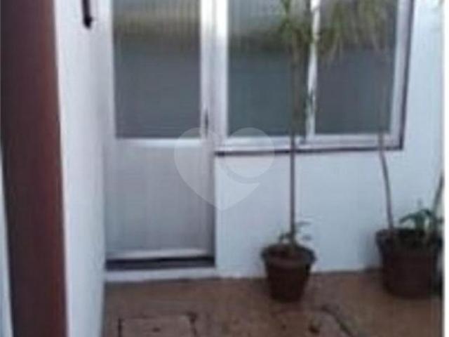 Casa com 4 quartos à venda em Estuário SP