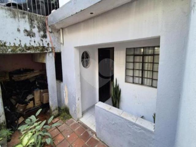 Casa com 4 quartos à venda em Furnas SP