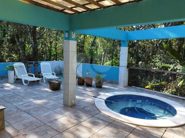 Casa com 4 quartos à venda em Guaratuba SP