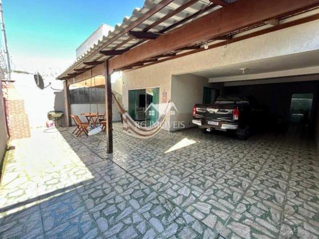 Casa com 4 quartos à venda em Ibirité, no bairro Eldorado