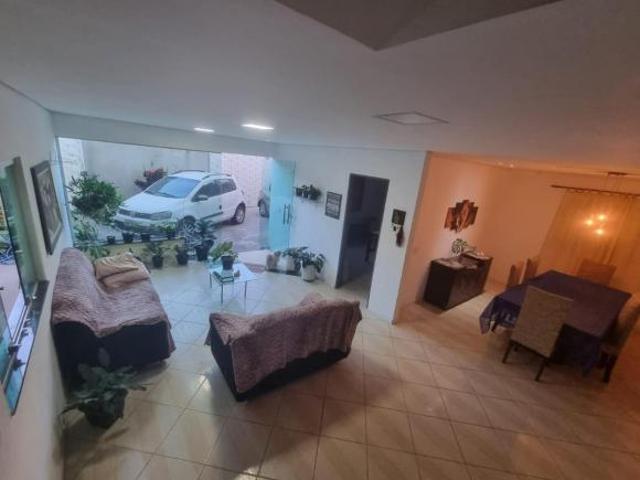 Casa com 4 quartos à venda em Ibirité, no bairro Palmeiras
