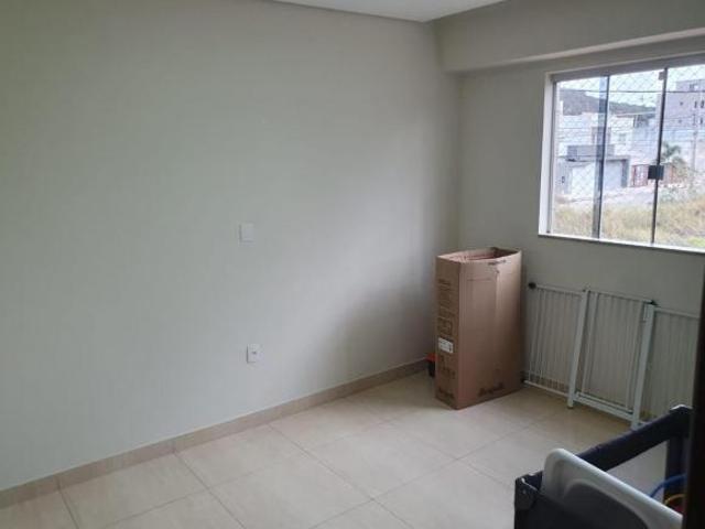 Casa com 4 quartos à venda em Itaúna, no bairro Centro