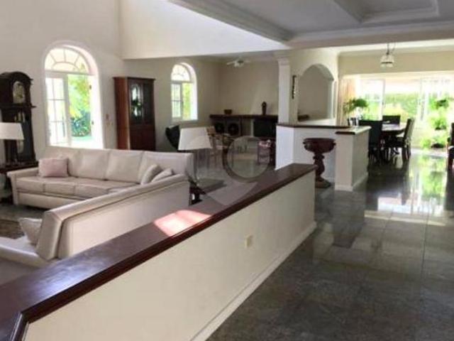 Casa com 4 quartos à venda em Jardim acapulco SP