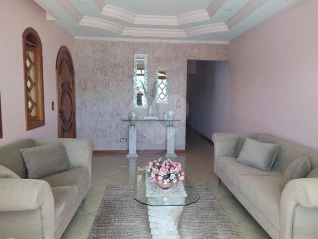 Casa com 4 quartos à venda em Jardim Britânia SP