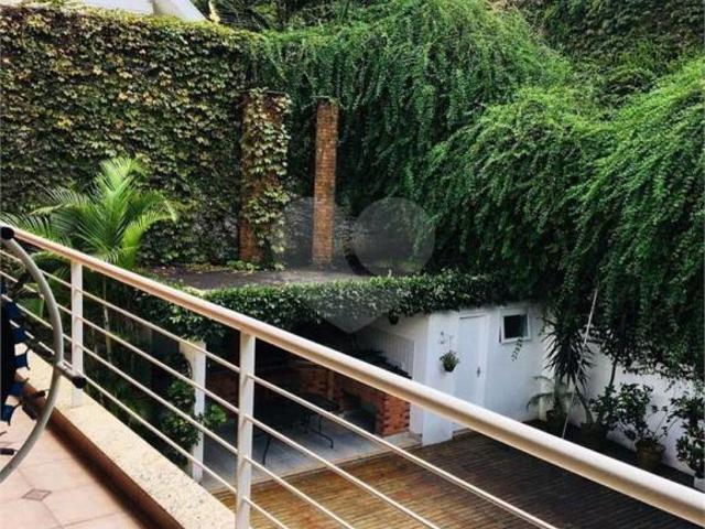 Casa com 4 quartos à venda em Jardim guedala SP