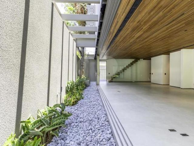 Casa com 4 quartos à venda em Jardim europa SP
