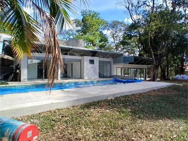 Casa com 4 quartos à venda em Jardim leonor SP