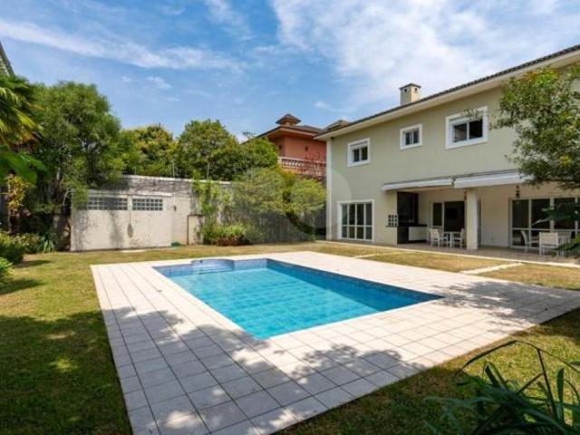 Casa com 4 quartos à venda em Jardim leonor SP