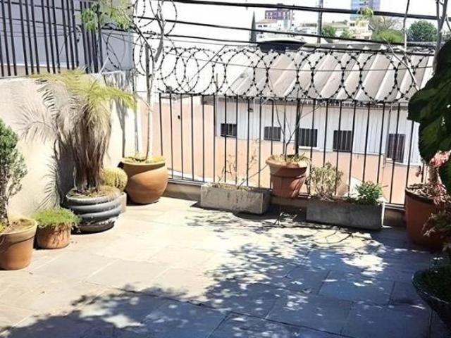 Casa com 4 quartos à venda em Jardim Monte Kemel SP