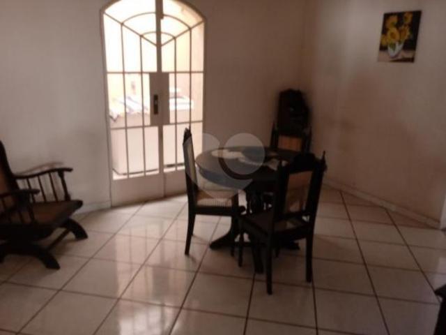 Casa com 4 quartos à venda em Jardim Simus SP