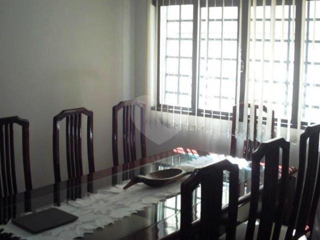 Casa com 4 quartos à venda em Jardim Pinheiros SP