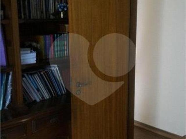 Casa com 4 quartos à venda em Jardim pinheiros SP