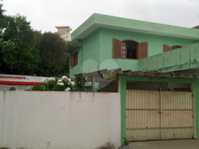 Casa com 4 quartos à venda em Jardim umuarama SP