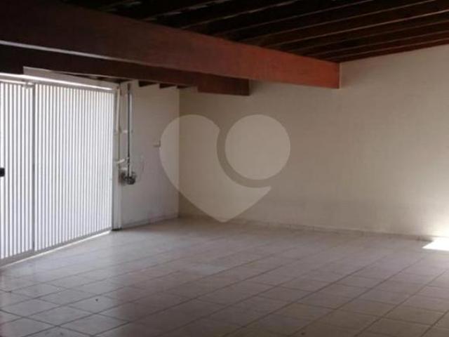 Casa com 4 quartos à venda em João xxiii SP