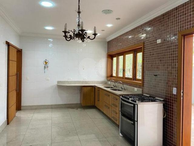Casa com 4 quartos à venda em Marambaia SP