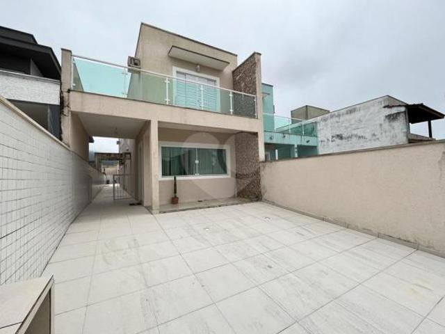 Casa com 4 quartos à venda em Morada da praia SP