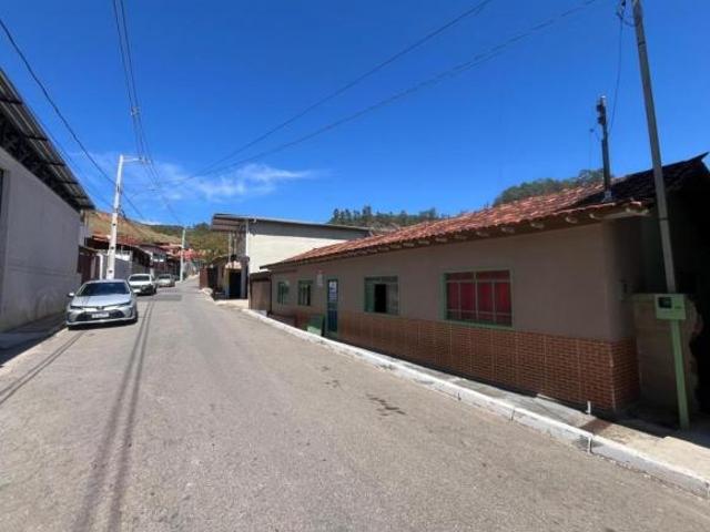 Casa com 4 quartos à venda em Ouro Preto, no bairro Santa Rita De Ouro Preto