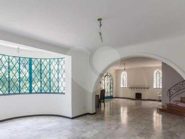 Casa com 4 quartos à venda em Pacaembu SP