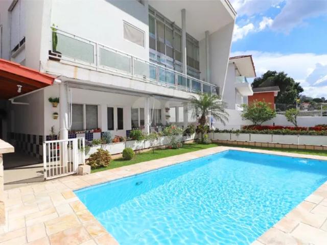Casa com 4 quartos à venda em Pacaembu SP