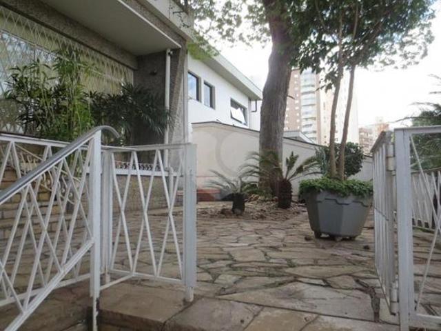 Casa com 4 quartos à venda em Pacaembu SP