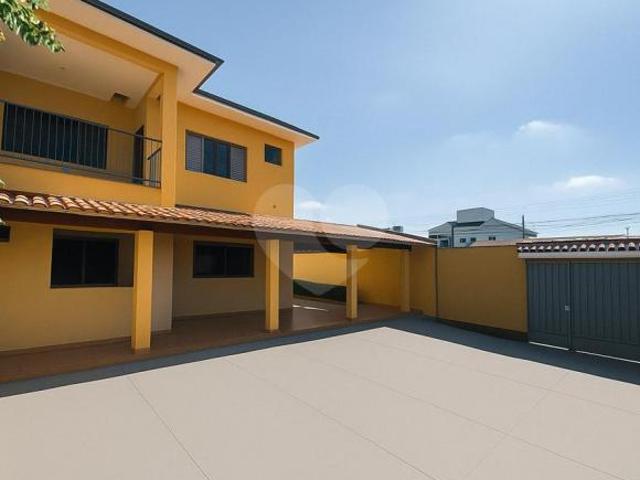 Casa com 4 quartos à venda em Parque Das Figueiras SP