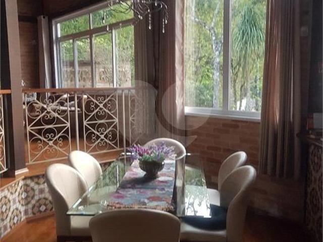 Casa com 4 quartos à venda em Parque petrópolis SP