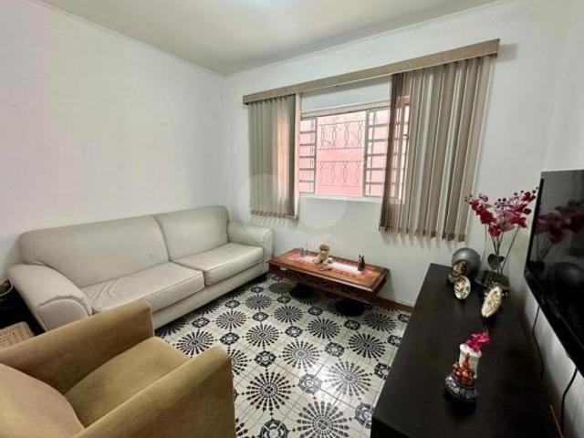 Casa com 4 quartos à venda em Parque peruche SP