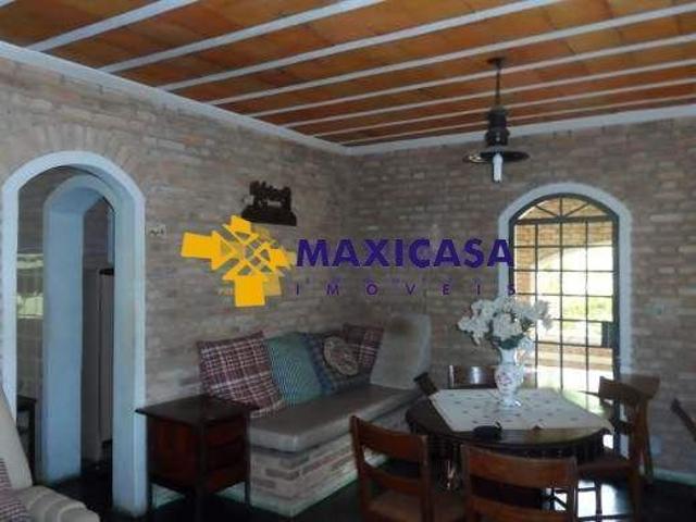 Casa com 4 quartos à venda em Pedro Leopoldo, no bairro Fidalgo
