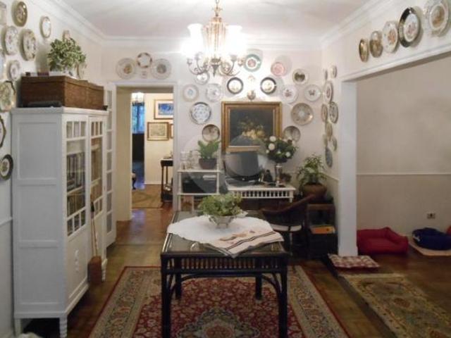Casa com 4 quartos à venda em Perdizes SP