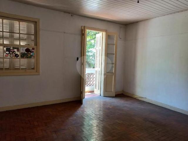 Casa com 4 quartos à venda em Perdizes SP