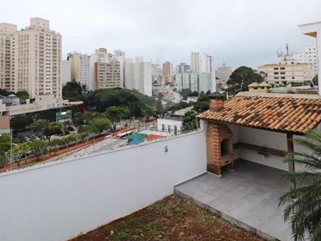 Casa com 4 quartos à venda em Perdizes SP