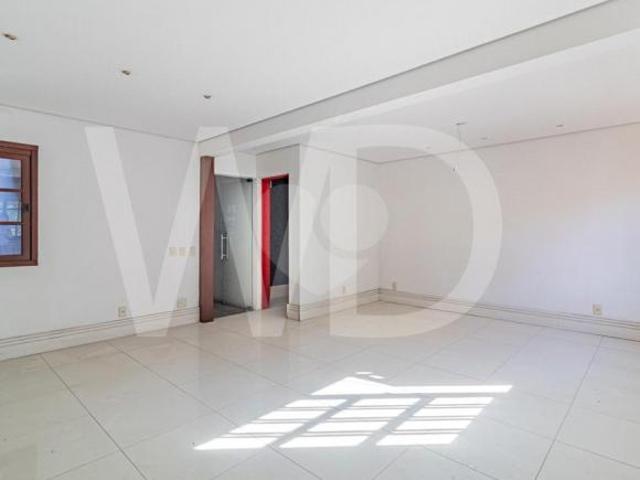 Casa com 4 quartos à venda em Petrópolis RS