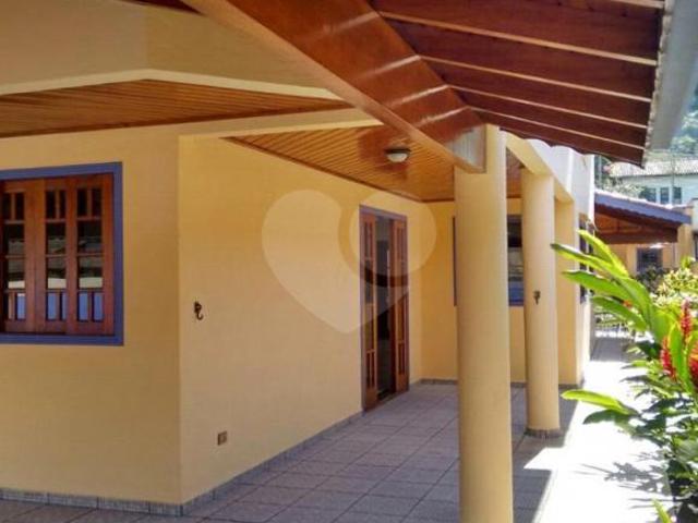 Casa com 4 quartos à venda em Praia Do Arrastão SP