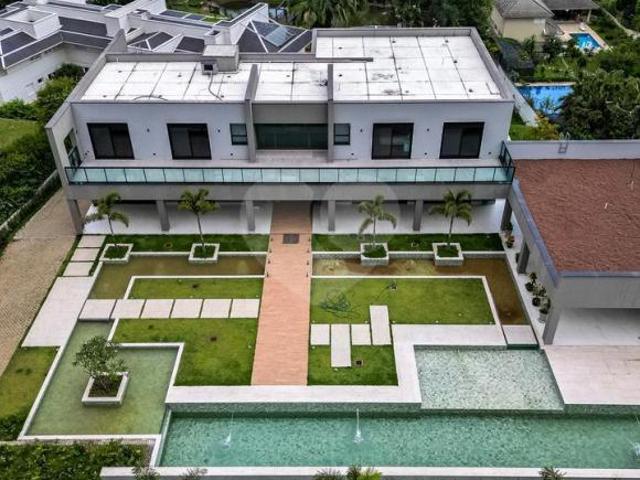 Casa com 4 quartos à venda em Residencial tamboré SP