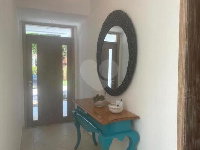 Casa com 4 quartos à venda em Riviera SP